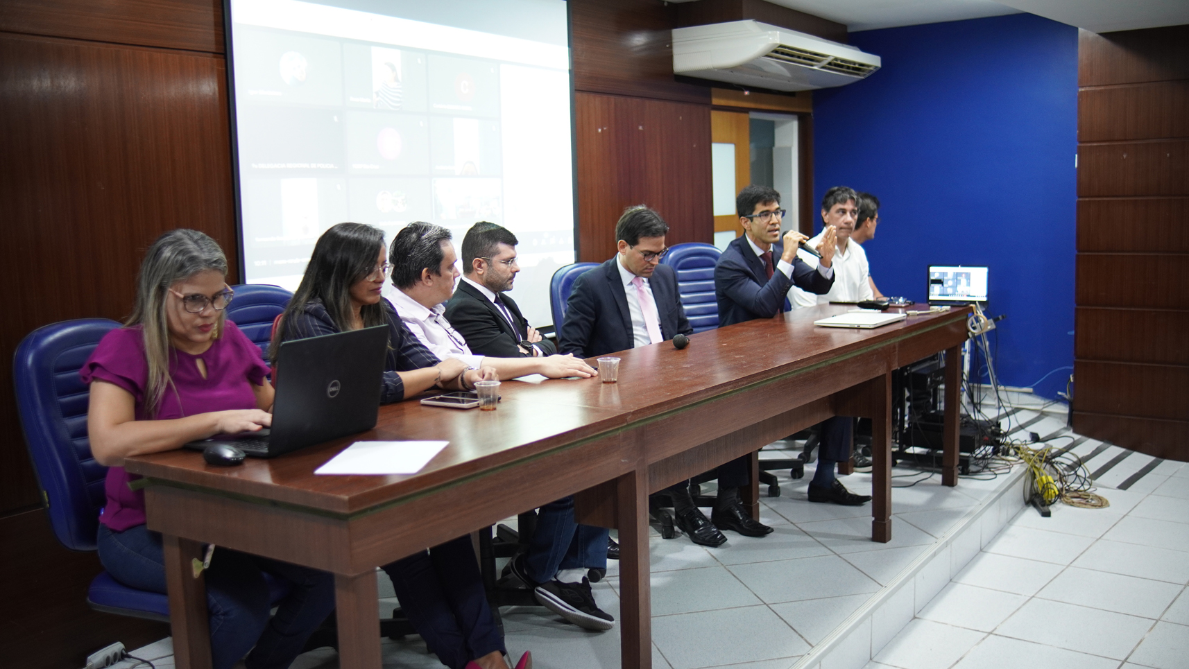 SINPOL-RN reúne Policiais Civis para discussão da pauta salarial ... SINPOL-RN reúne Policiais Civis para discussão da pauta salarial ...